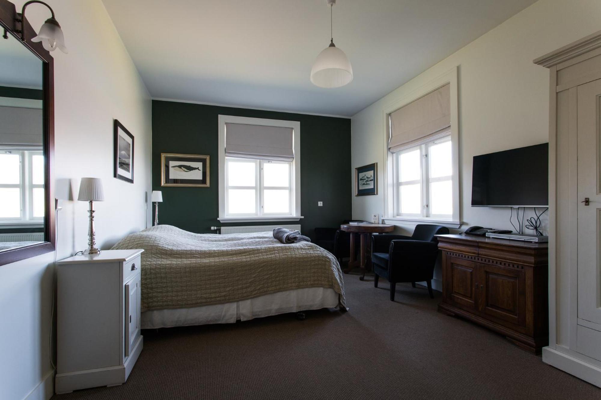 Hotel Budir | Best Price 2026 | Guide to Iceland