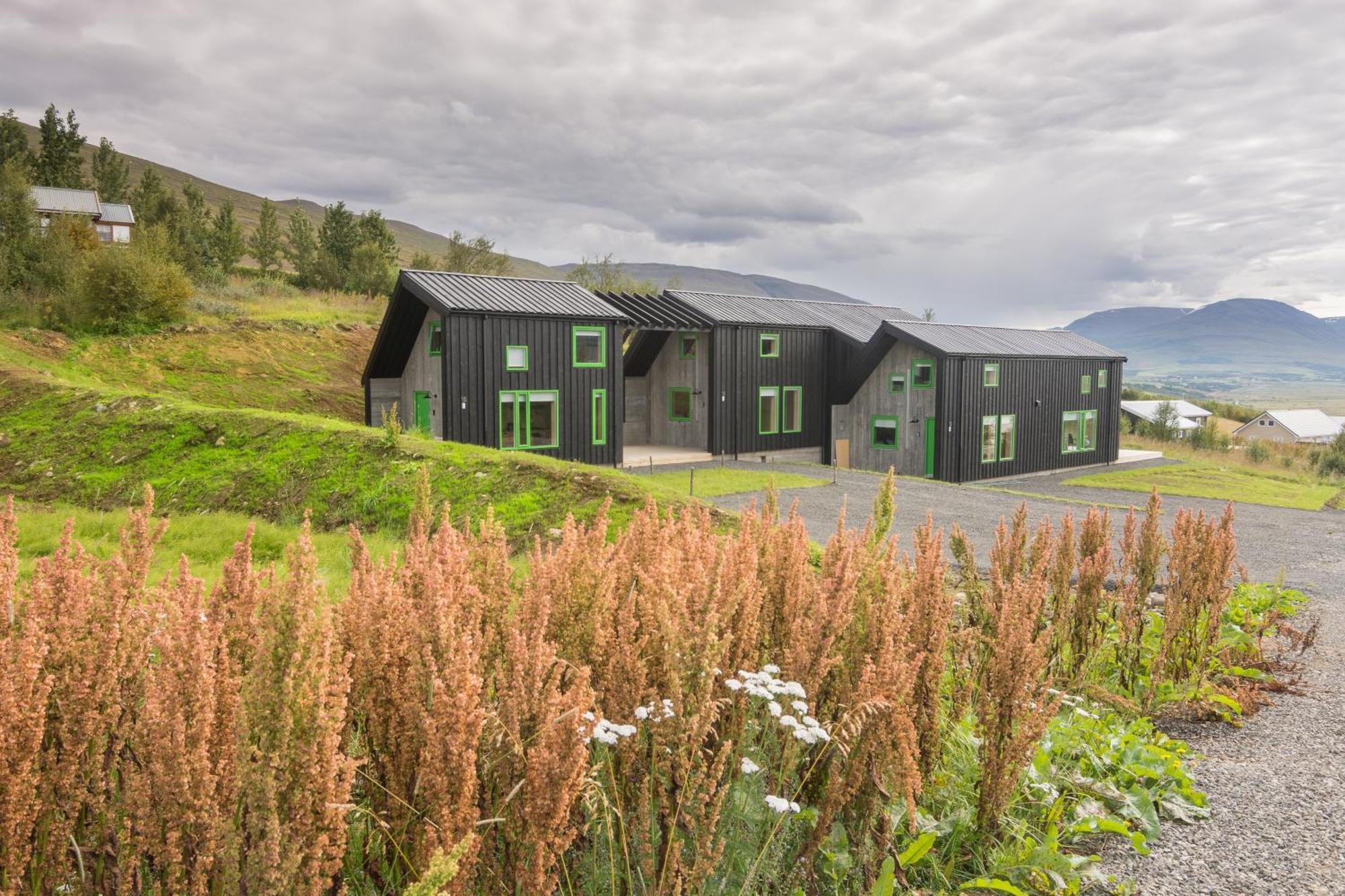 Viking Cottages & Apartments | Best Price 2025 | Guide to Iceland