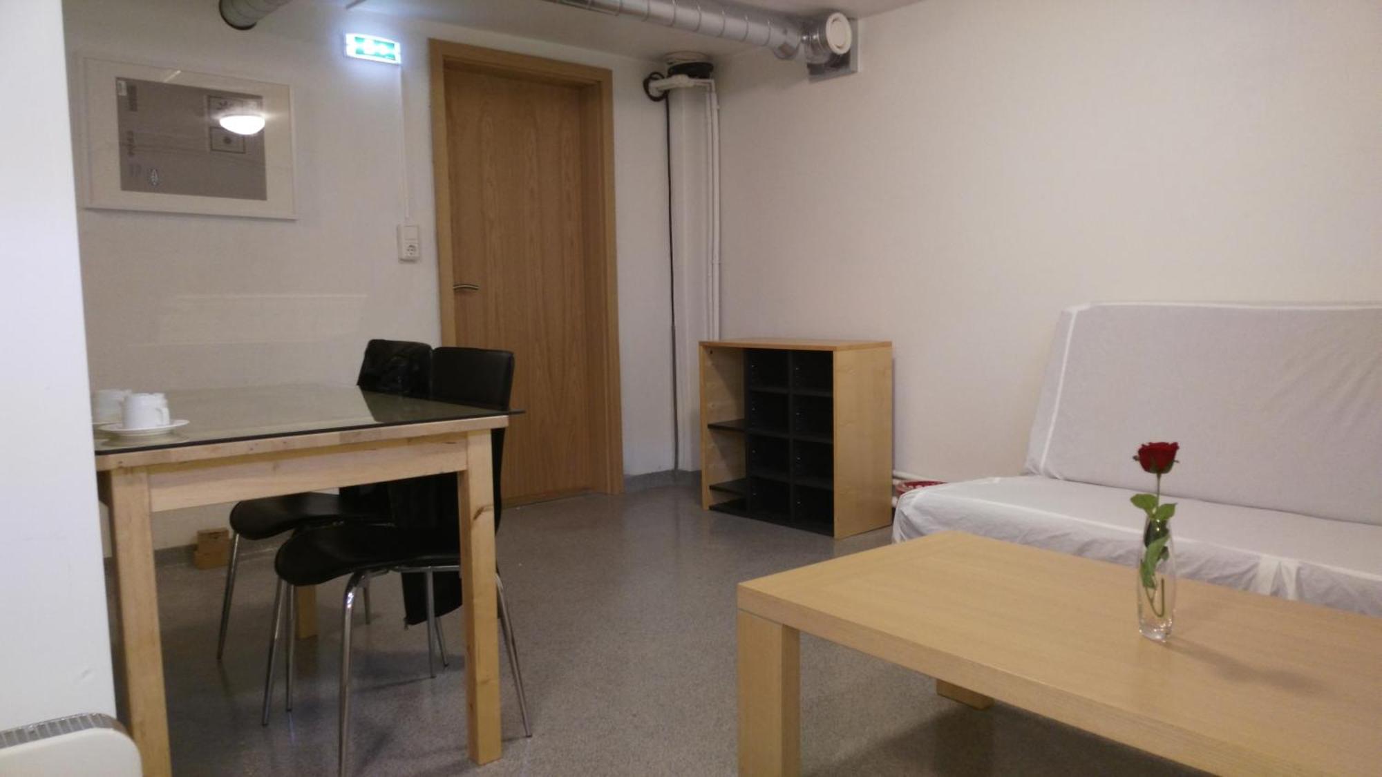 100 Iceland Hotel | Best Price 2025 | Guide to Iceland