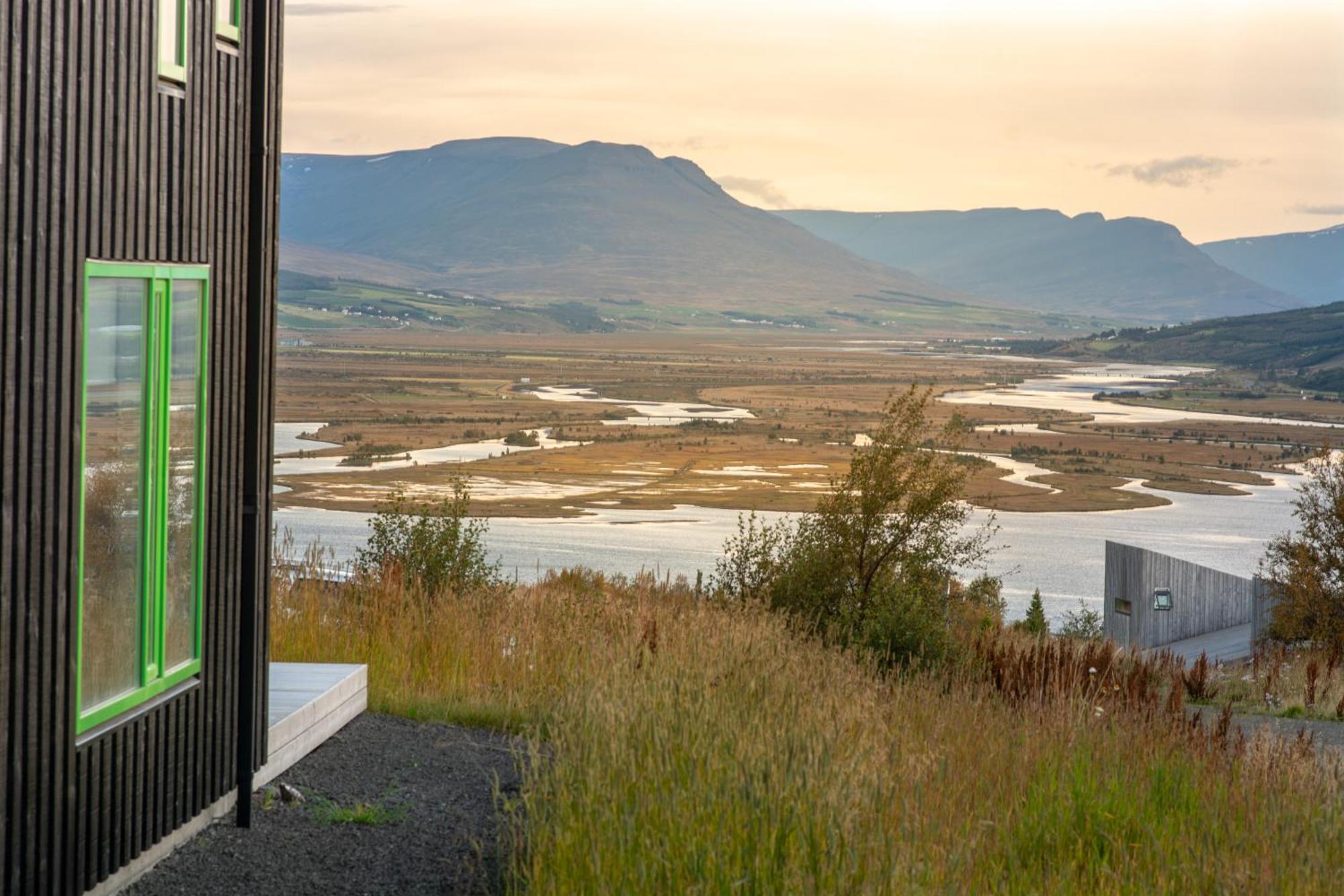 Viking Cottages & Apartments | Best Price 2025 | Guide to Iceland