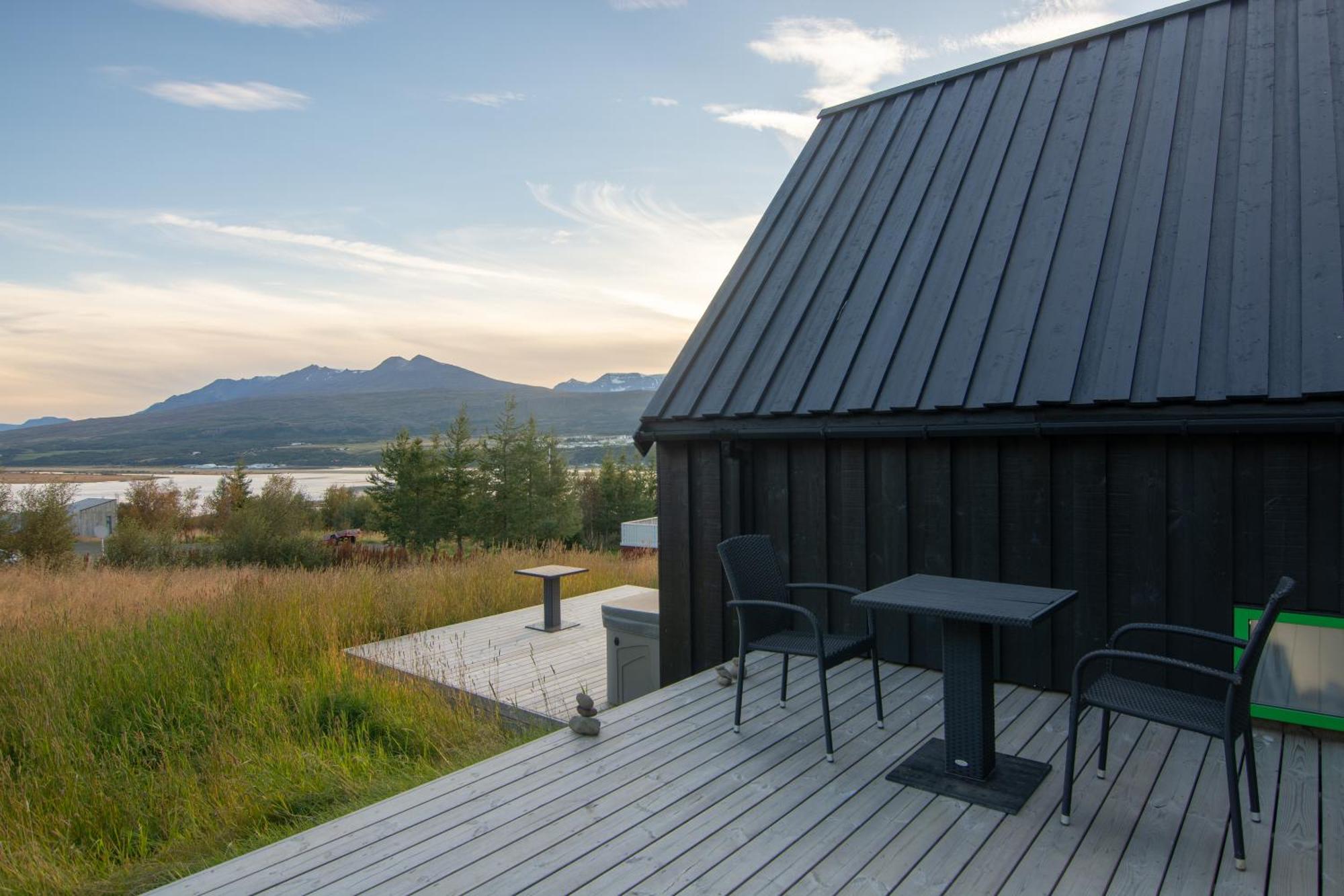 Viking Cottages & Apartments | Best Price 2025 | Guide to Iceland