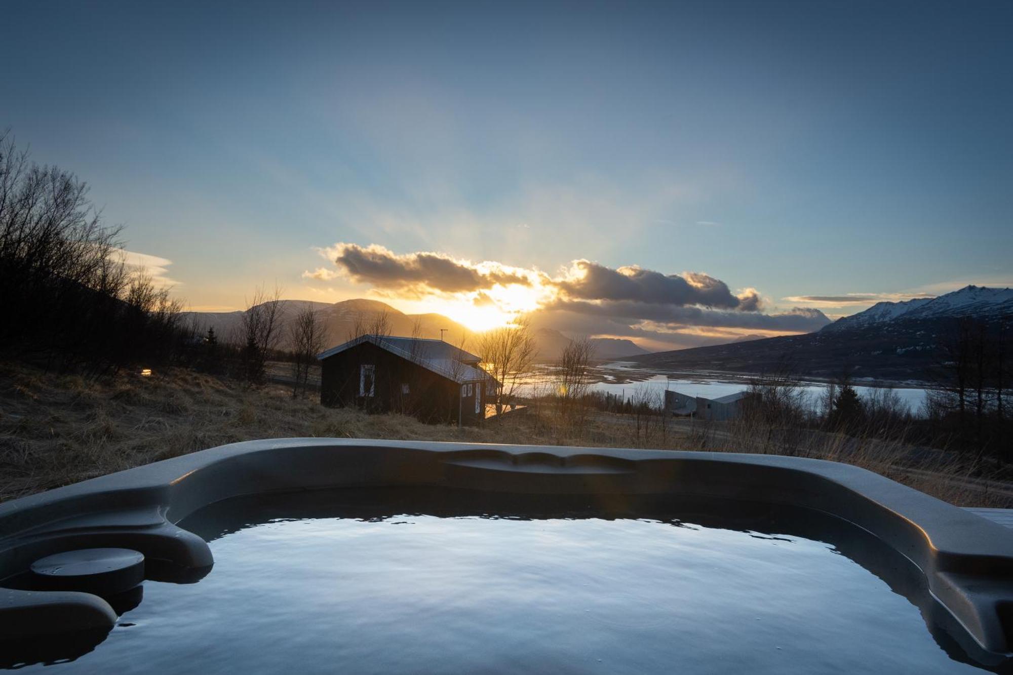 Viking Cottages & Apartments | Best Price 2025 | Guide to Iceland