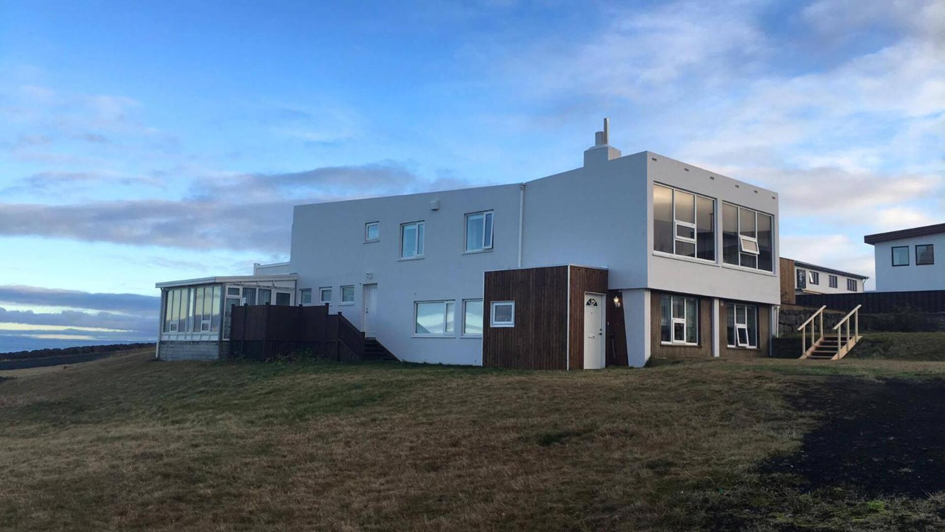 Sol apartment | Best Price 2026 | Guide to Iceland