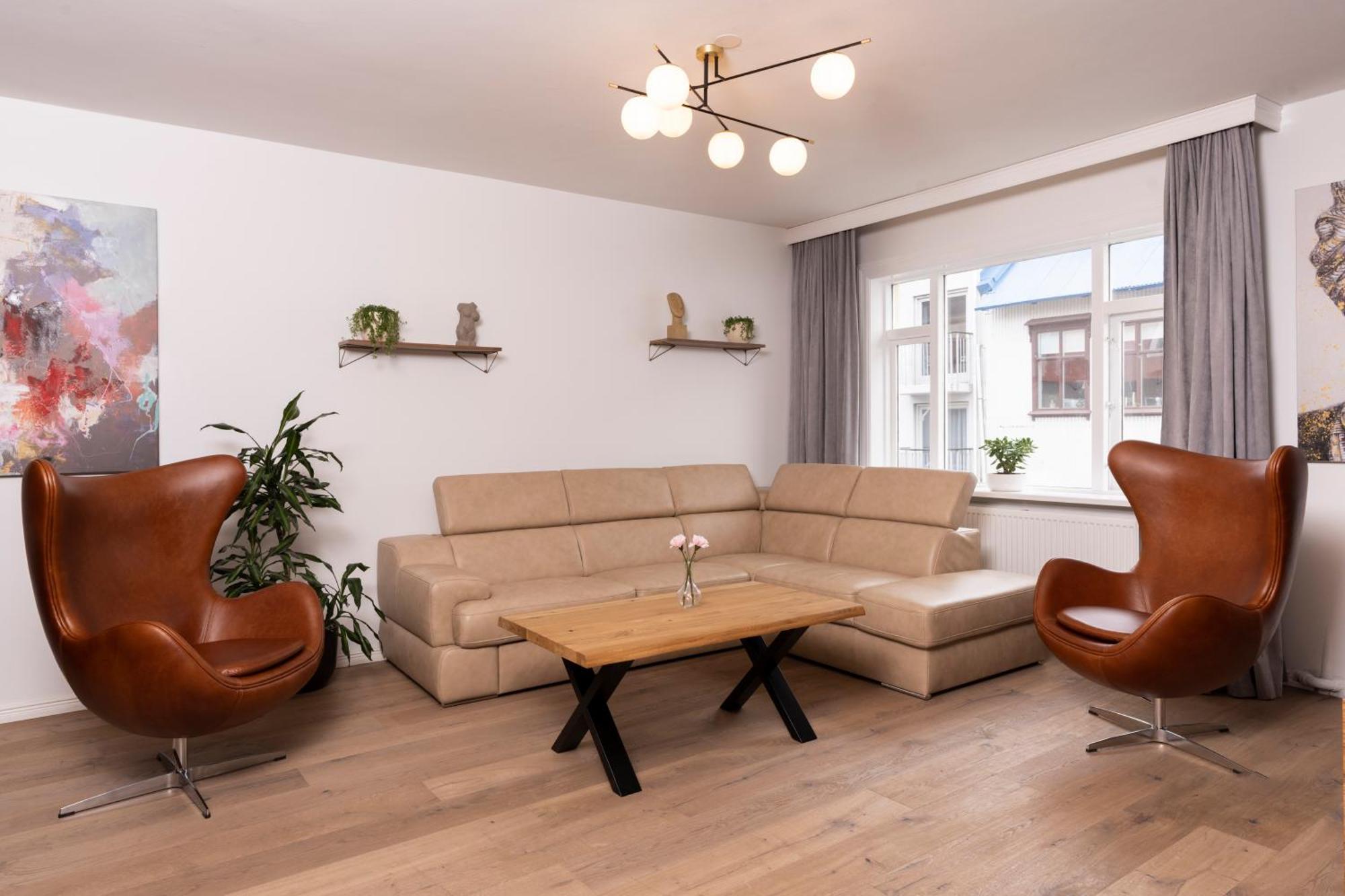 Lundur Apartments - Down Town | Beste prijzen 2026 | Guide to Iceland