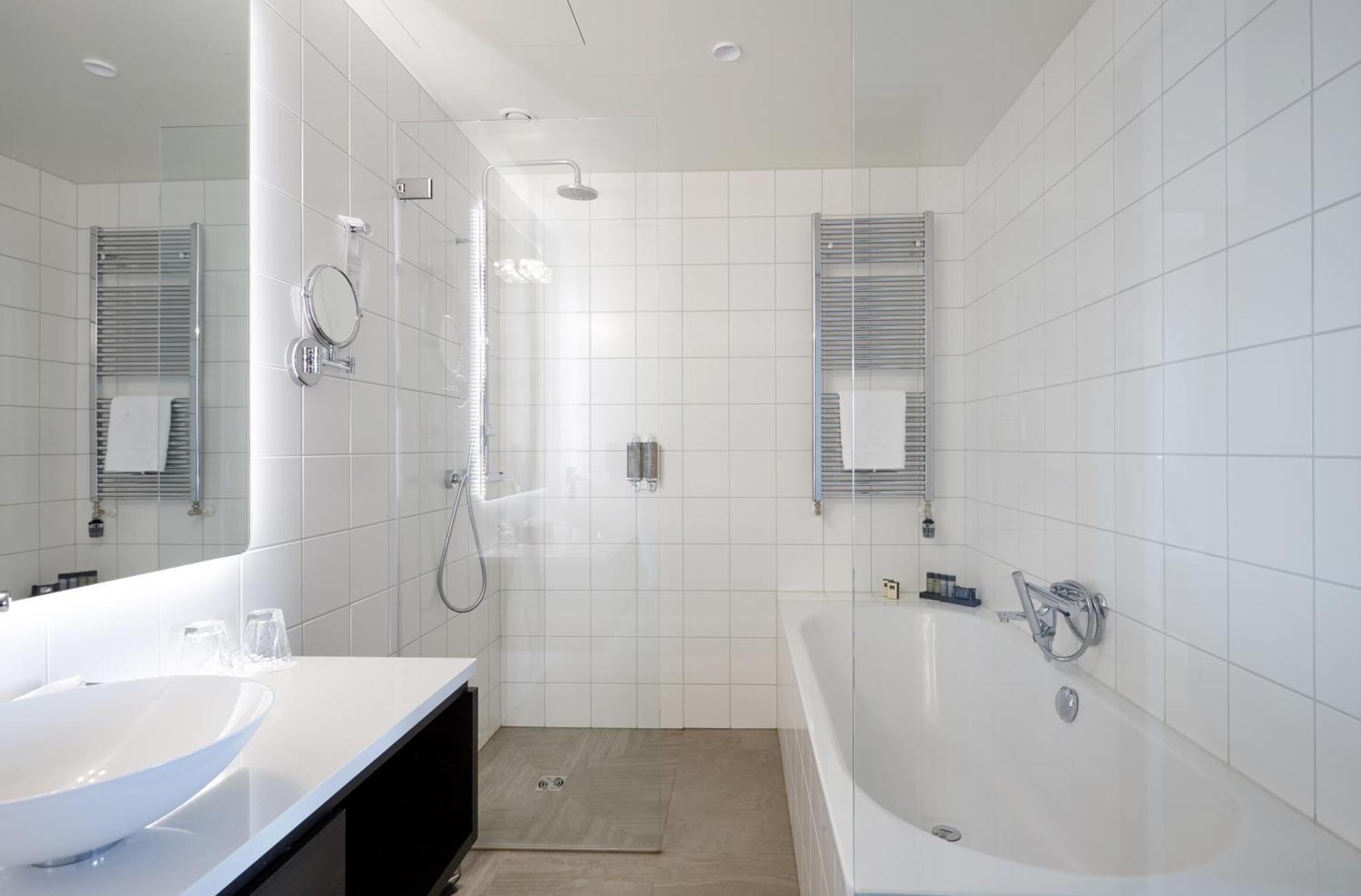 Fosshótel Reykjavík | Best Price 2026 | Guide to Iceland