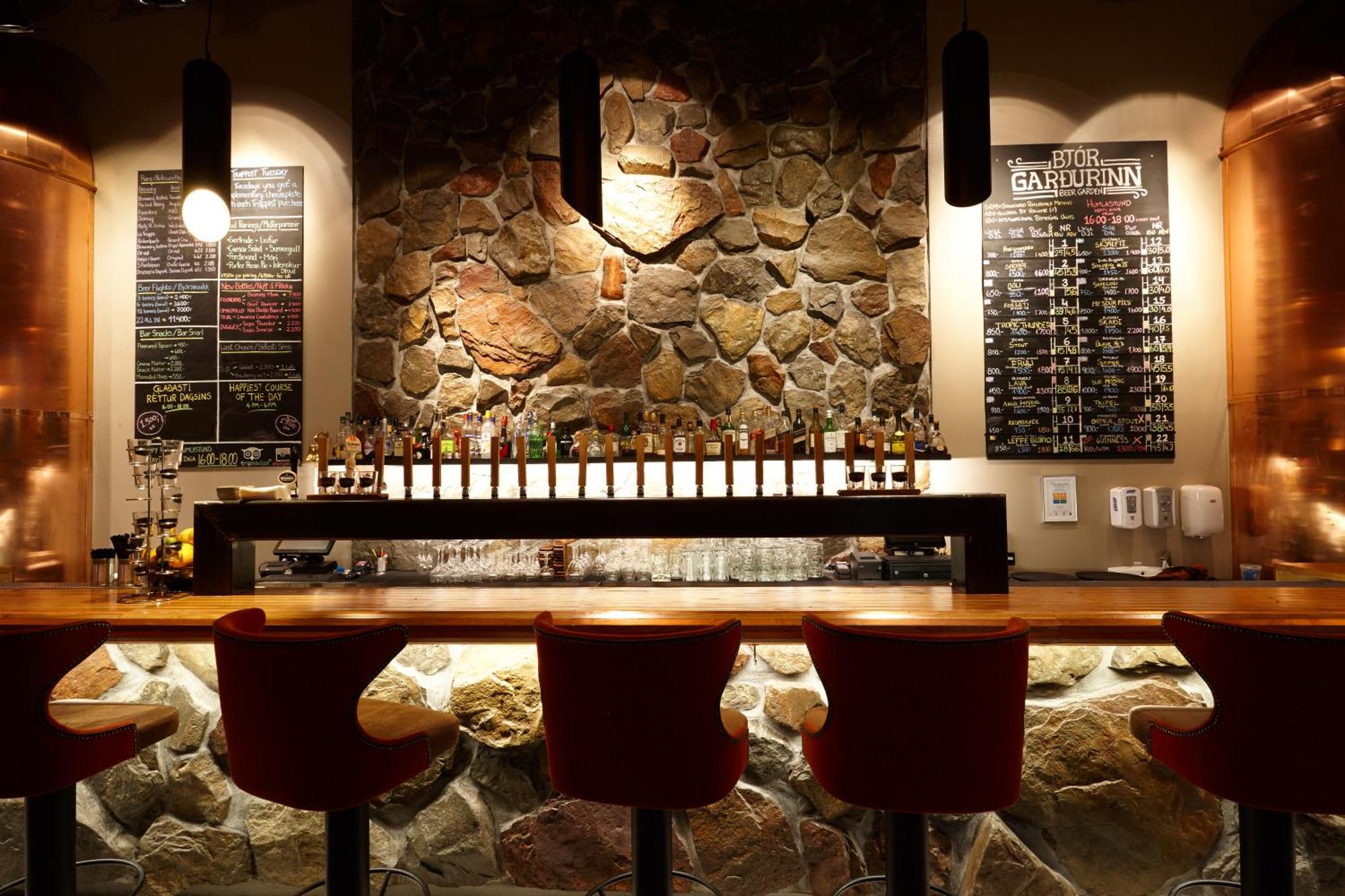 Fosshótel Reykjavík | Best Price 2026 | Guide to Iceland