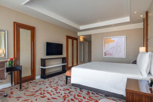 Solaire Resort & Casino Manila - Manila, the Philippines | Best Prices ...