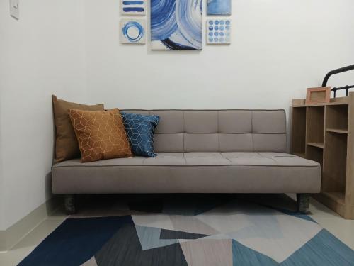 Cozy Urban Retreat at Victoria De Morato - Manila, the Philippines ...