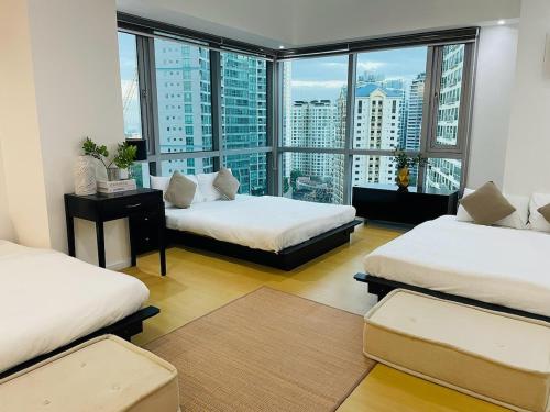 2BR in Central BGC - Manila, the Philippines | Best Prices 2025 | Guide ...